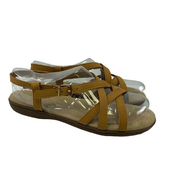 G.H. Bass & Co. | Shoes | Gh Bass Sunjuns Sandals Margie Tan Leather ...